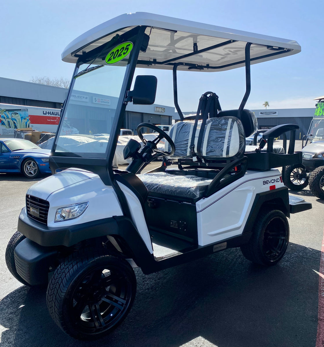 2025 Bintelli Beyond LITE 4 Passenger Golf Cart in White w/ New 105AH ...